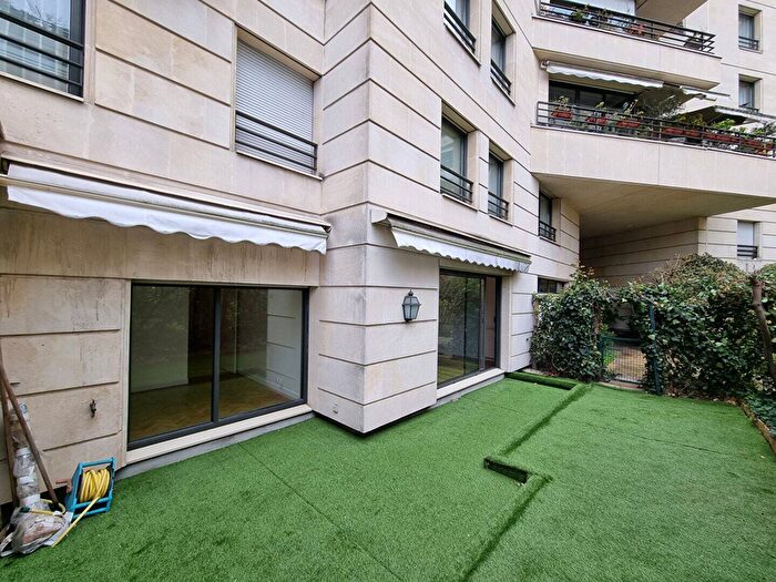 Appartement à louer - Citroën-Boucicaut, Paris ème arrondissement - 3 pièces - 2 chambres