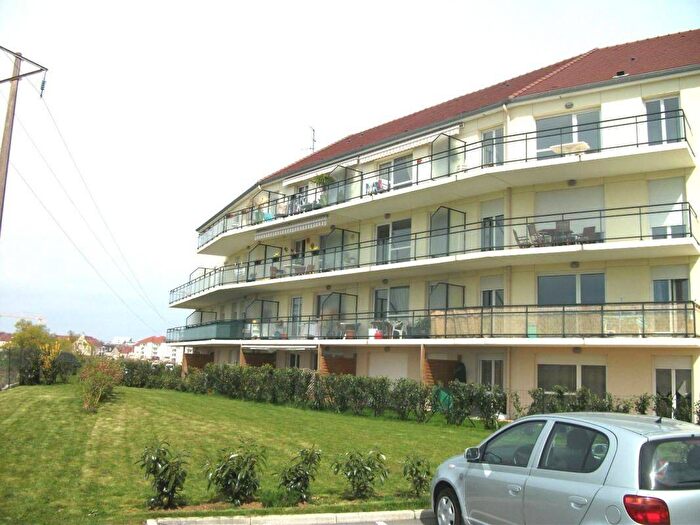 Corcelles-Bas de Chanot, Chevigny-Saint-Sauveur - Appartement 2 pièces à louer