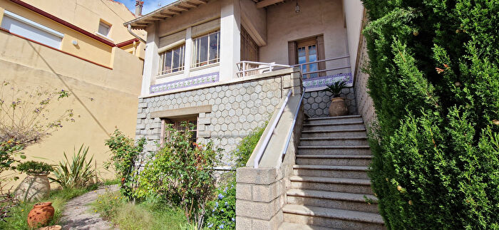 Maison à vendre - Ille-sur-Têt - 8 pièces - 4 chambres