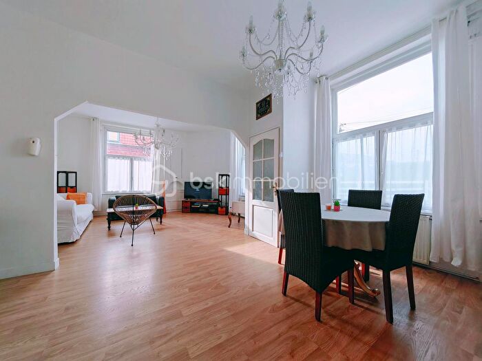 Maison à vendre - Wattrelos, Ballon, Vieille place - 5 pièces - 4 chambres