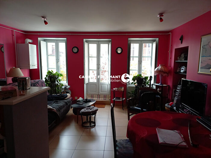 Appartement à vendre - Semur-en-Auxois - 3 pièces - 2 chambres