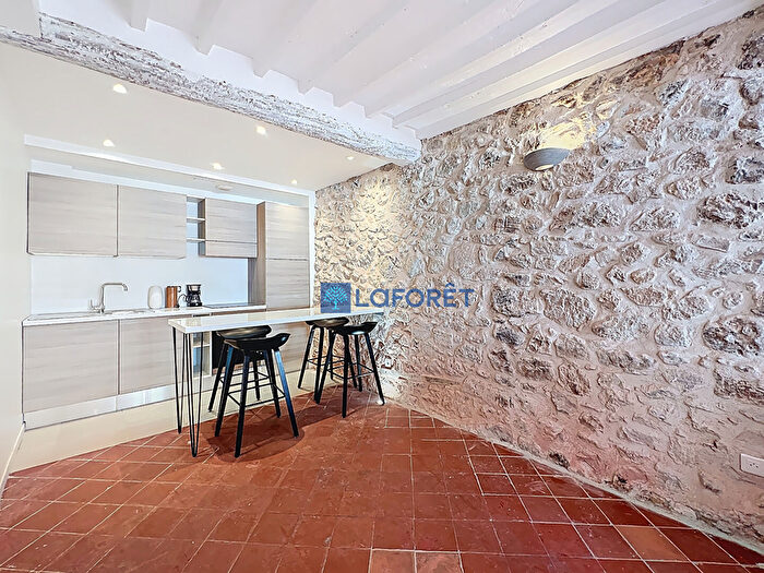 Appartement à vendre - Le Cannet, Centre-ville - 2 pièces - 1 chambre