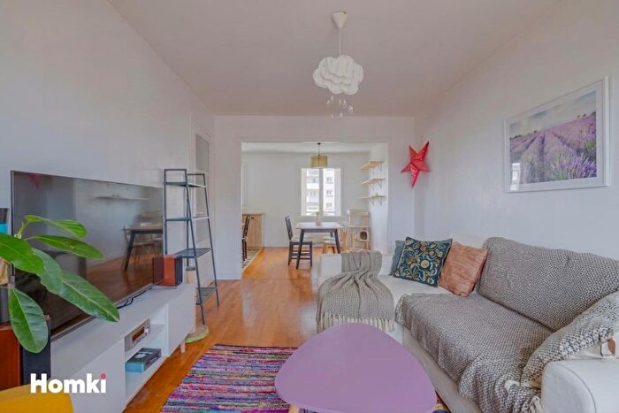 Appartement 4 pièces à vendre - Villeurbanne, République, Tolstoi