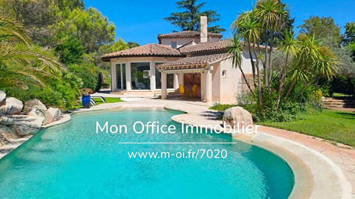 Maison 7 pièces à Meyreuil, à vendre