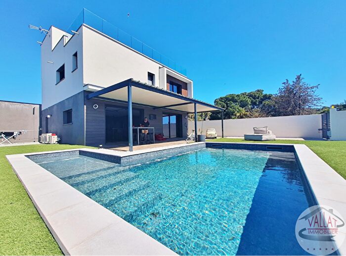 Maison à vendre - Agde, La Ville - 4 pièces - 3 chambres