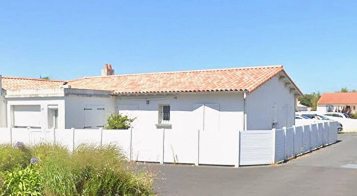 Maison à louer - Bretignolles-sur-Mer - 4 pièces - 3 chambres