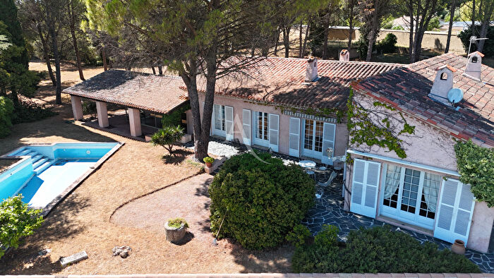 Maison 6 pièces à vendre à Villemoustaussou
