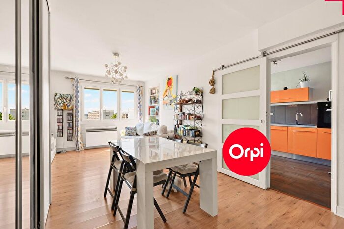 Appartement 4 pièces à vendre à Saint-Priest, Menival