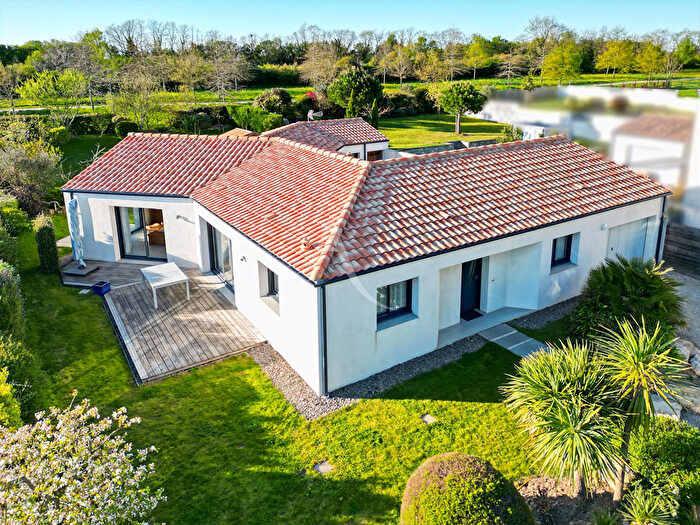 Maison à vendre - Challans, Bois de Cène - 5 pièces - 4 chambres