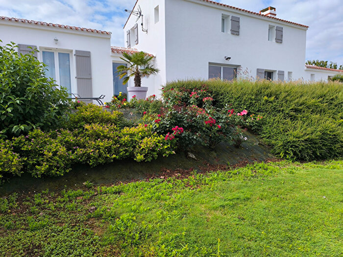 Maison à vendre - Puyravault - 5 pièces - 4 chambres