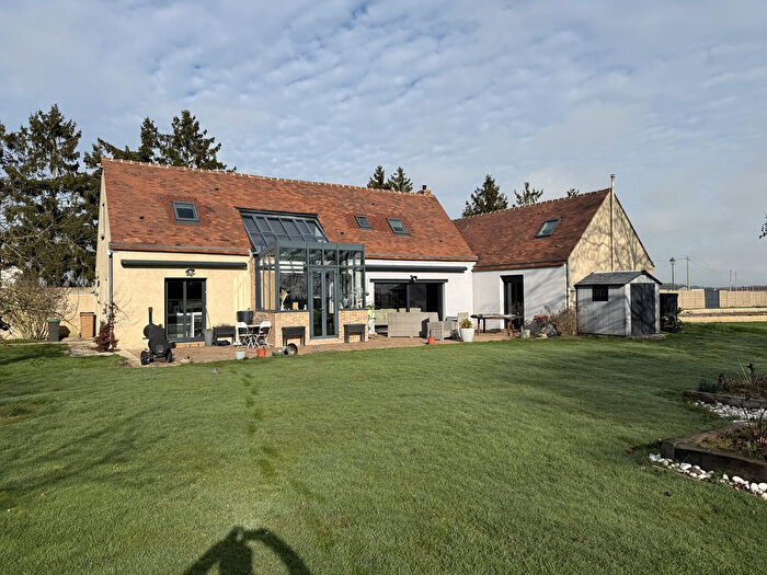 Maison à vendre - Châtaincourt - 8 pièces - 5 chambres