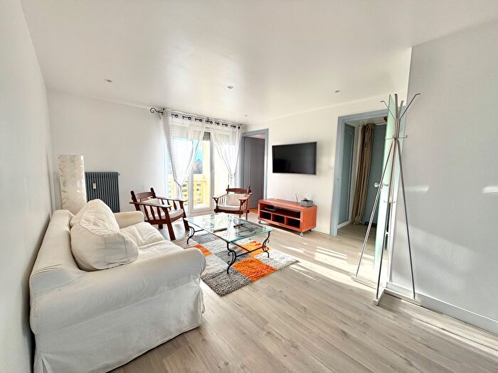 Appartement à vendre - Épinal, La Justice - 5 pièces - 4 chambres