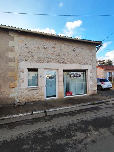 Appartement à vendre - Saint-Jean-de-Sauves - 1 pièce