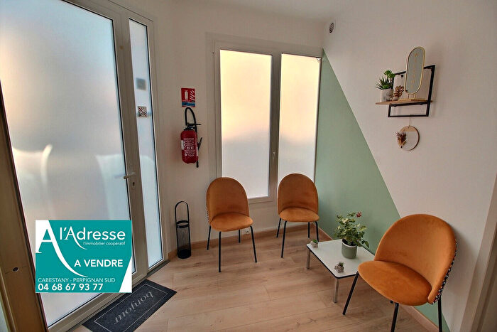 Appartement à louer - Perpignan, Les Remparts - 4 pièces