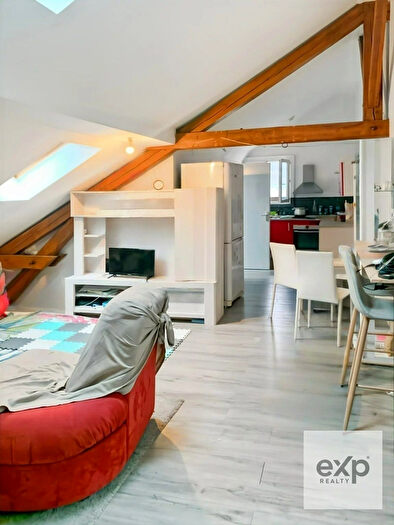 Appartement à vendre - Vougy - 2 pièces - 1 chambre