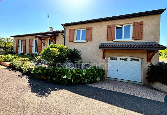 Charnay-lès-Mâcon : Maison 6 pièces à vendre