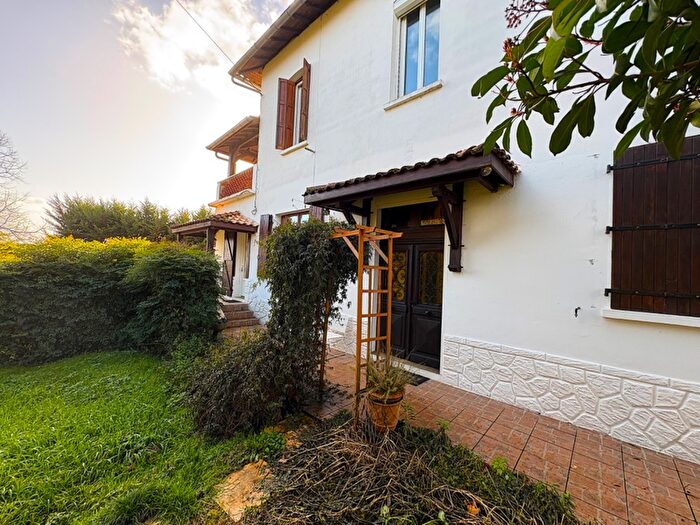 Maison à vendre - Barcelonne-du-Gers - 8 pièces - 6 chambres