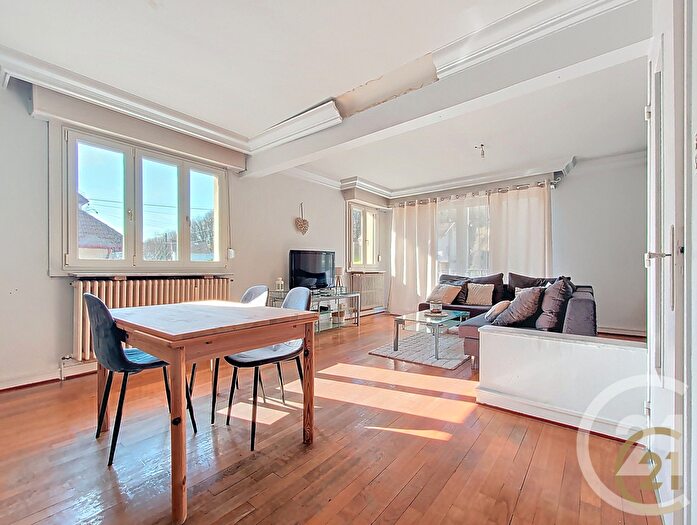 Maisons à vendre et appartements à louer - 3