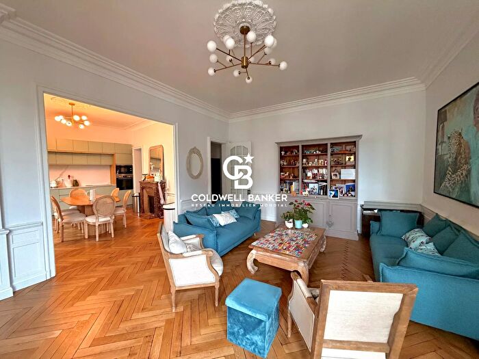 Appartement 6 pièces à vendre à Nantes, Centre-ville