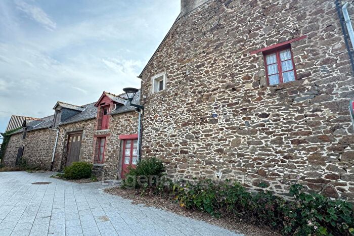 Maison 4 pièces à vendre - Saint-Guinoux