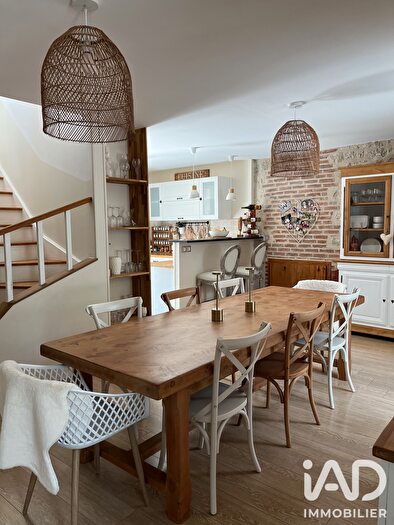 Maison 4 pièces à Saint-Jean-de-Braye, Centre-ville, à vendre