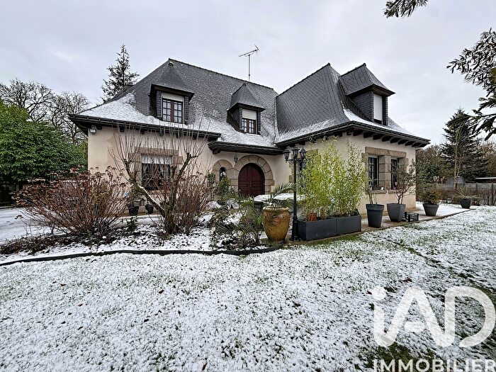 Maison à vendre - Saint-Caradec - 5 pièces - 4 chambres