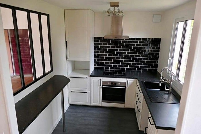 Appartement à louer - Évreux, Saint-Léger - 4 pièces - 3 chambres