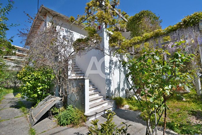 Maison 6 pièces à Antibes, Juan-les-Pins, Le Cap, à vendre