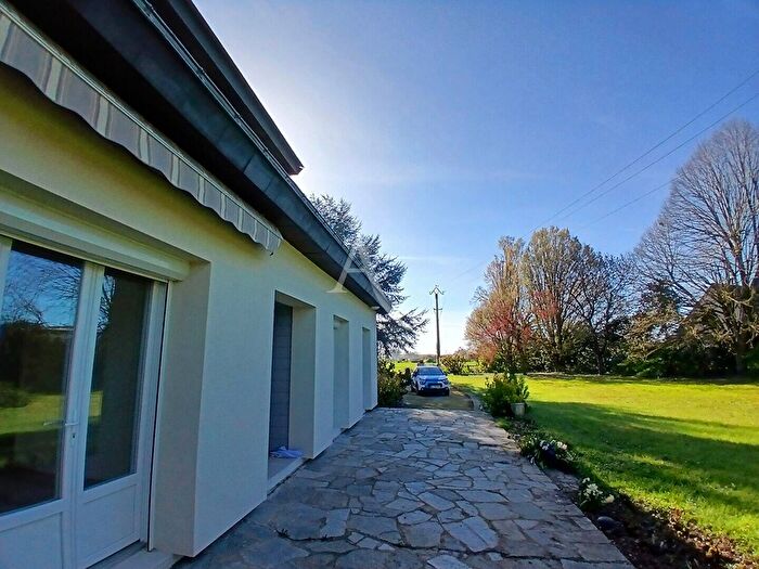 Brissac Loire Aubance : Maison 7 pièces à louer