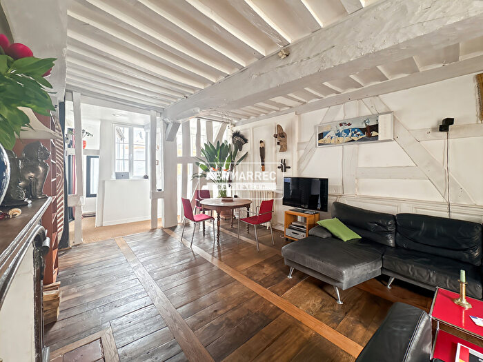 Quartiers Centre, Saint-Anne : Appartement 3 pièces à vendre