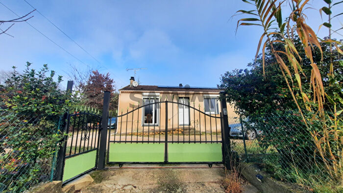 Maison à vendre - Sauve - 5 pièces - 4 chambres