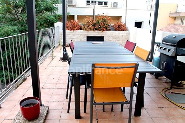 Appartement à vendre - Alès, Centre-ville - 5 pièces - 4 chambres