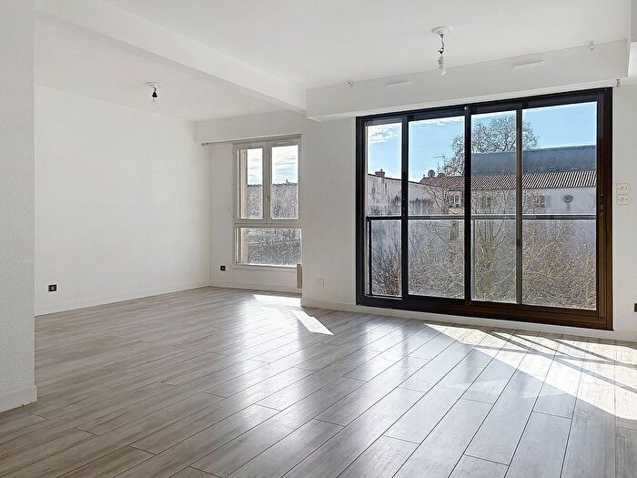 Appartement à vendre - La Rochelle, Centre-ville, Vieux-port, Marché - 2 pièces - 1 chambre