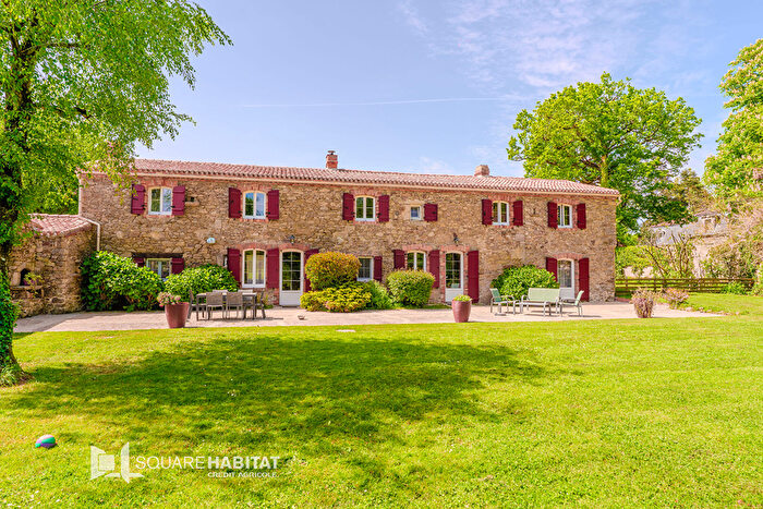 Legé : Maison 12 pièces à vendre