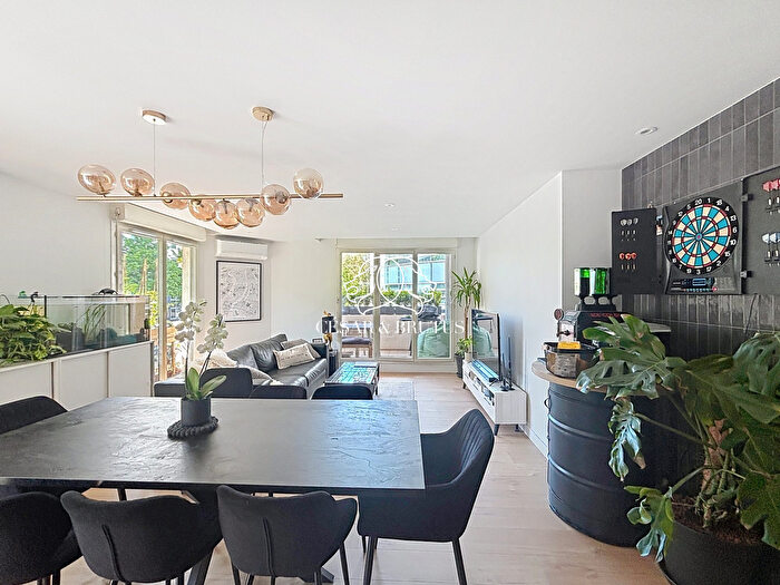 Appartement 4 pièces à vendre à Villeurbanne, Tonkin Sud