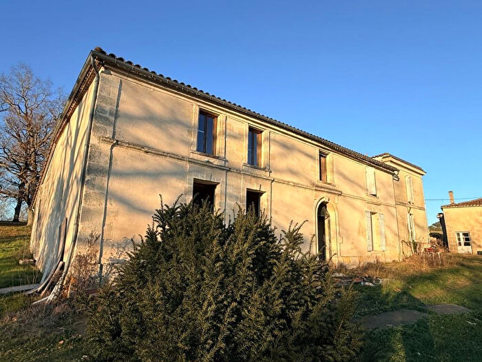 Maison à vendre - Civrac-de-Blaye - 15 pièces - 8 chambres
