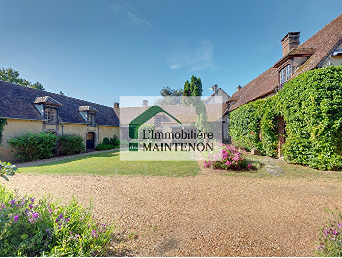 Jouy : Maison 8 pièces à vendre