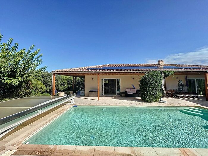 Maison à vendre - Le Thoronet - 6 pièces - 4 chambres