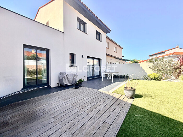 Maison 4 pièces à Ortaffa, à vendre