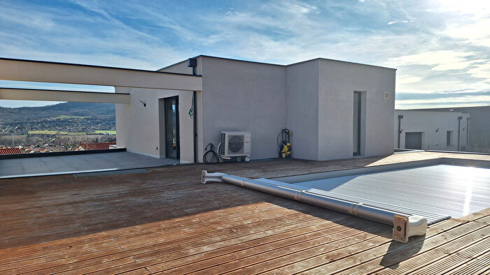 Maison à vendre - Les Martres-de-Veyre - 5 pièces - 4 chambres