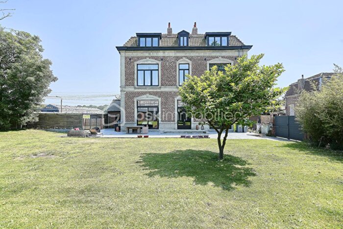 Maison 8 pièces à vendre à Comines, Périphérie