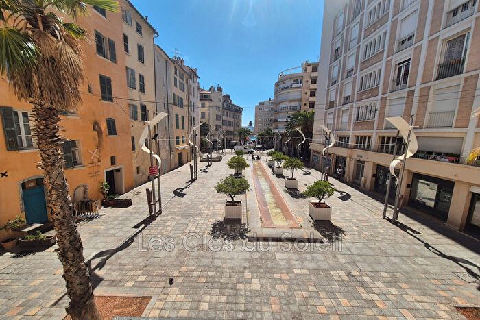 Appartement 3 pièces à vendre - Toulon, Centre-ville
