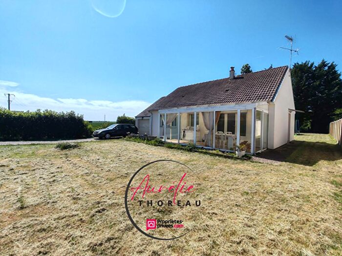 Maison à vendre - Saint-Lyé-la-Forêt - 5 pièces - 3 chambres