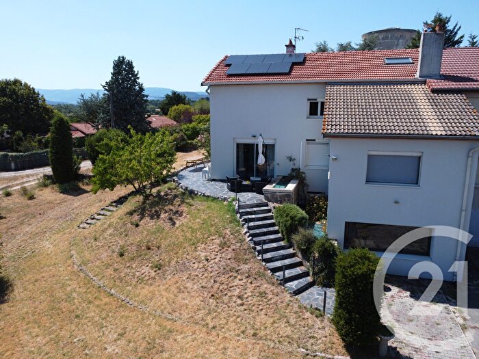 Maison 6 pièces à Saint-Cyr, à vendre