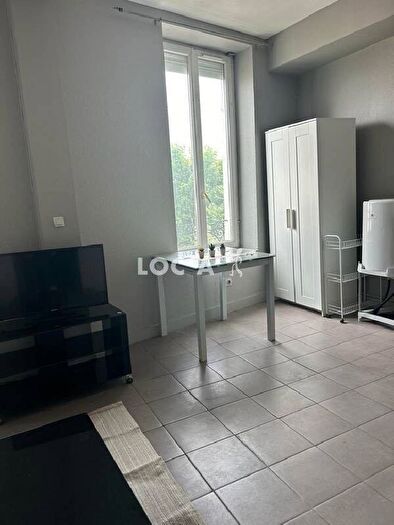 Appartement 1 pièce à louer à Saint-Fons