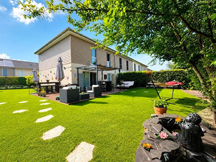 Saint-Pierre-en-Faucigny : Maison 5 pièces à vendre