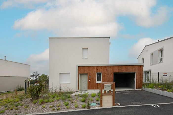 Couëron, Centre-ville, Ardillets : Maison 4 pièces à vendre