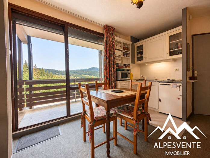 Appartement 2 pièces à Bellevaux, à vendre