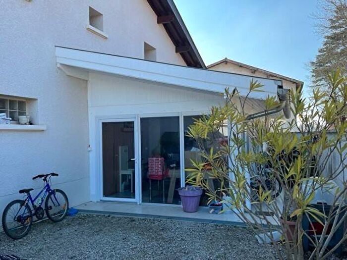 Bressolles : Maison 5 pièces à louer