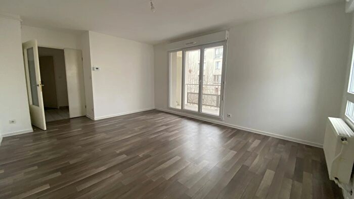 Appartement à louer - Lyon e , Champvert, Gorge de Loup - 3 pièces - 2 chambres